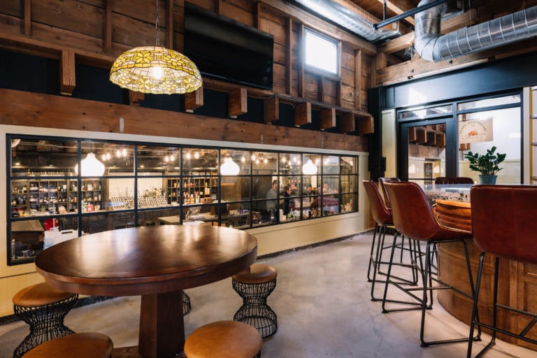 Earl Giles Distillery: Shea Design