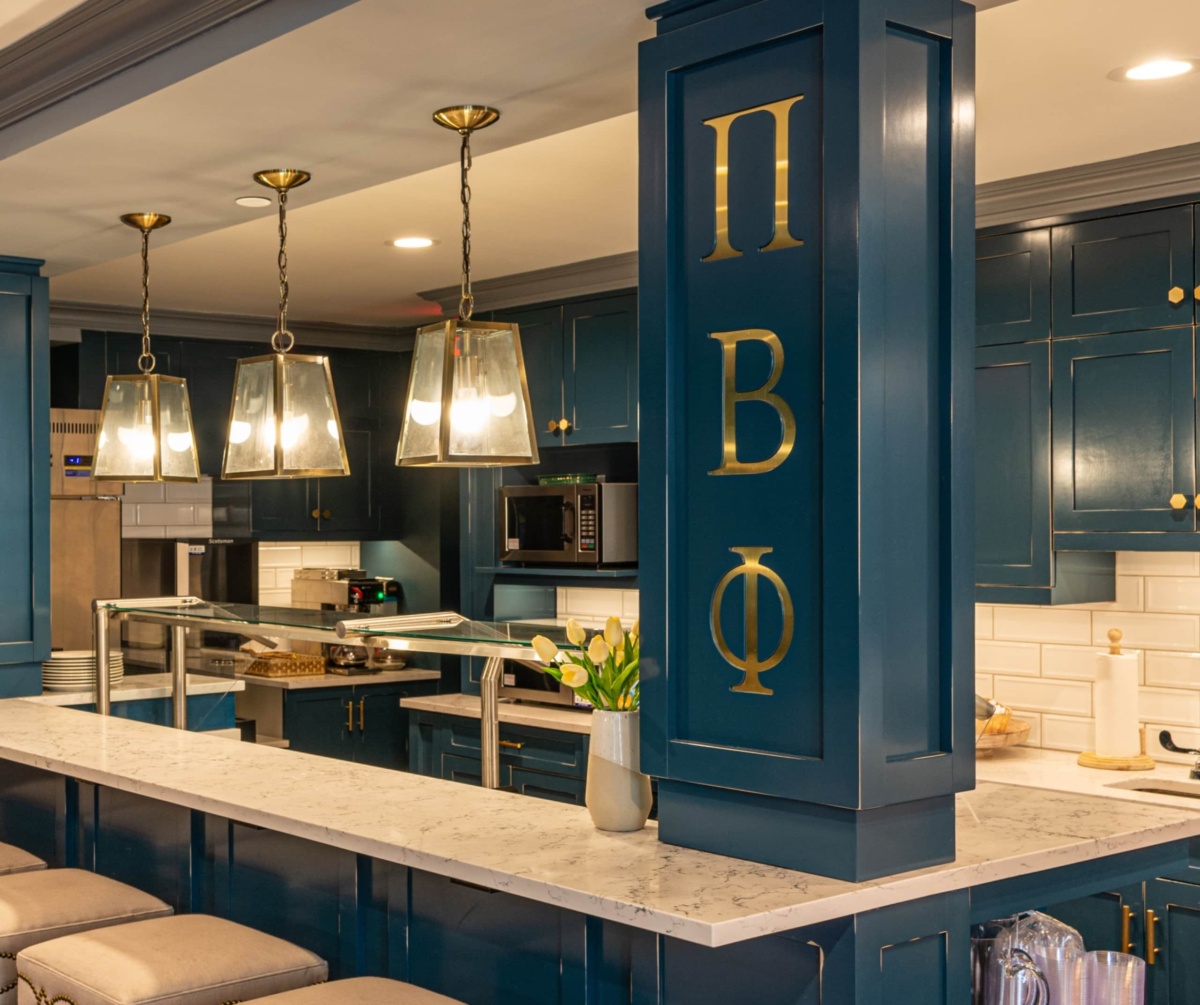 Pi Beta Phi: Shea